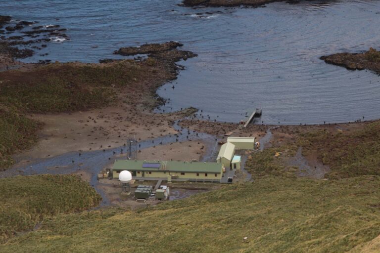 Bird Island Research Station - British Antarctic Survey