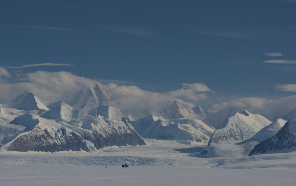 Strongly depth-dependent ice fabric in a fast-flowing Antarctic ice ...