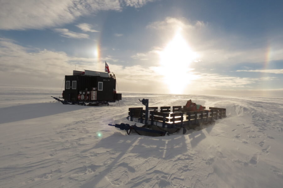 Tractor train traverse system - British Antarctic Survey