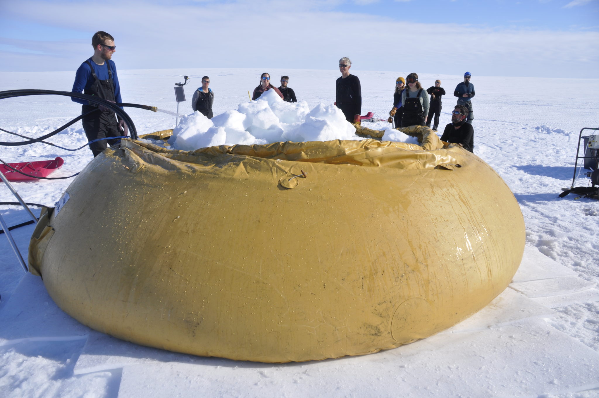 Scientists drill for first time on remote Antarctic Glacier - British ...