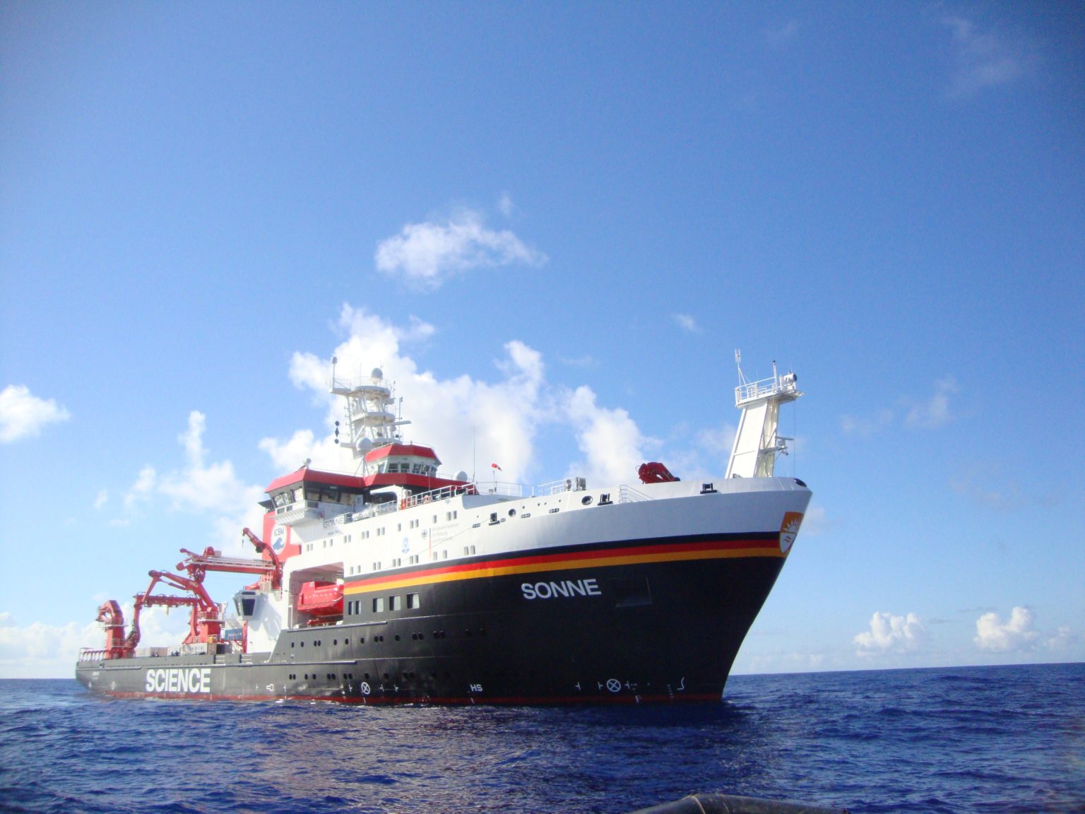 Expedition to map biodiversity in Atlantic deep sea - British Antarctic ...