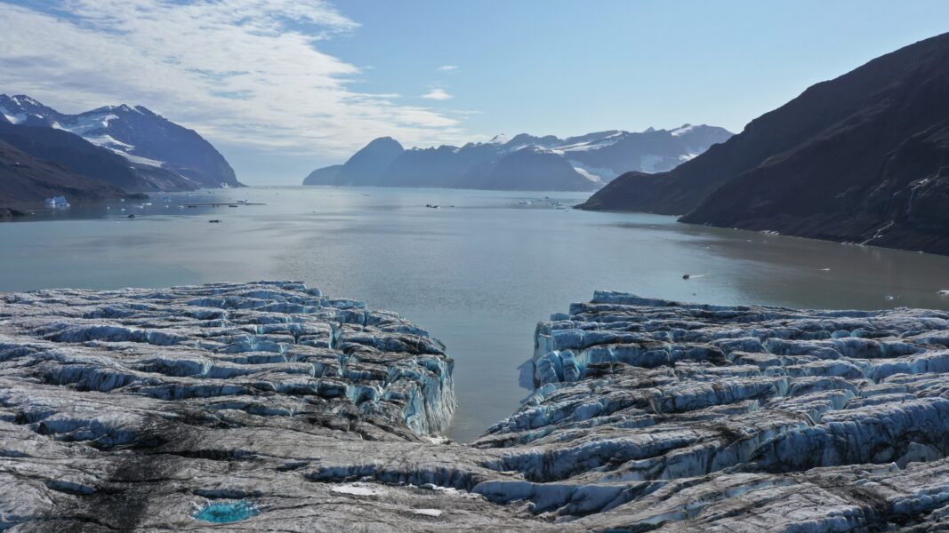 Why does melting Arctic ice matter? - British Antarctic Survey